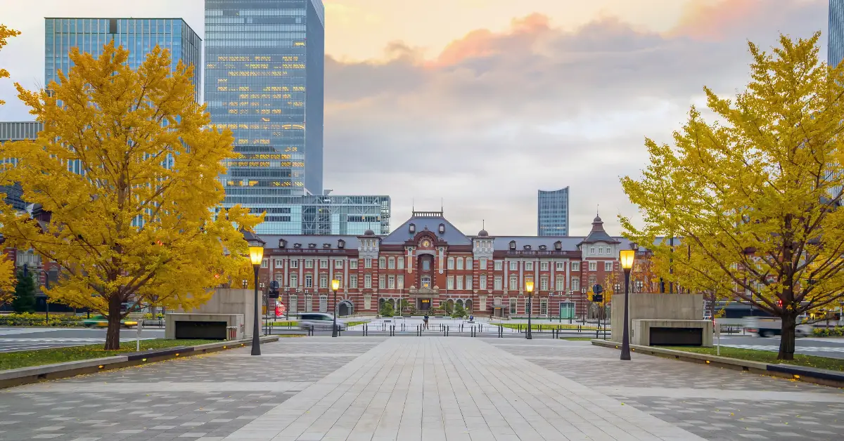 Yamanote Line Tokyo Station Area Guides: Your Chic Companion to ...